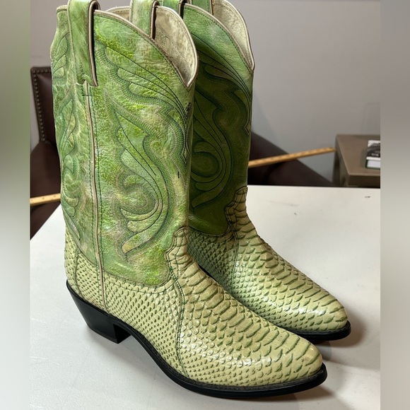 Durango | Shoes | Rare Durango 95 Green Metallic Chic Genuine Leather ...